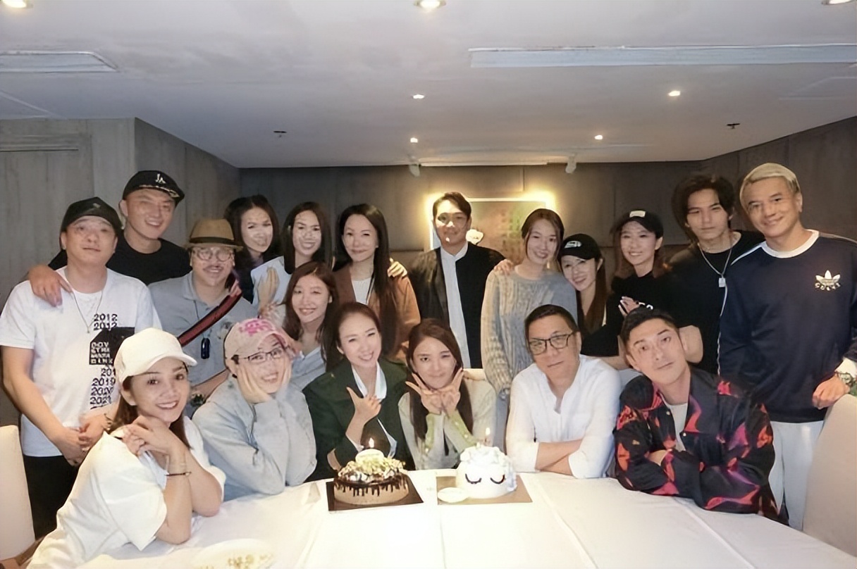 sharp! TVB's wealthy actress celebrates her birthday with crew ...