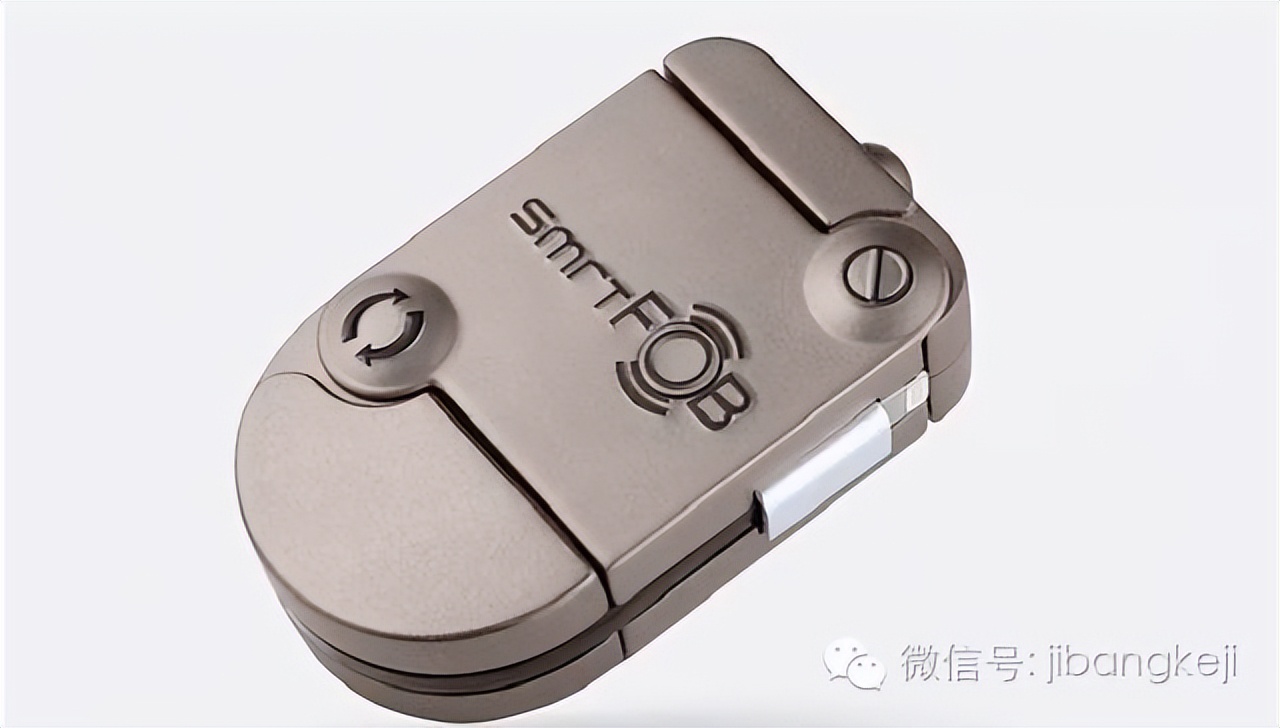 That's right! A power bank that can charge yourself is your best friend ...