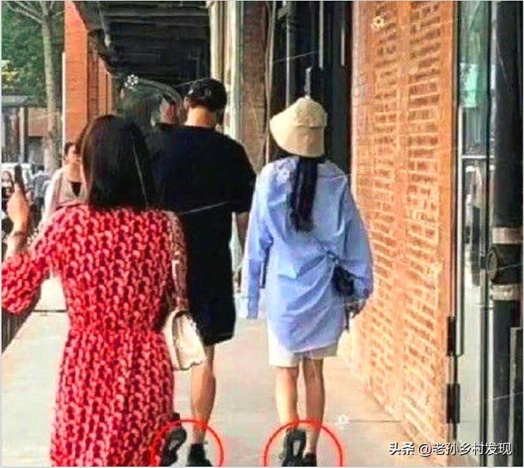 Wei Daxun and Qin Lan fell in love because of drama?Netizens photographed two people wearing ...