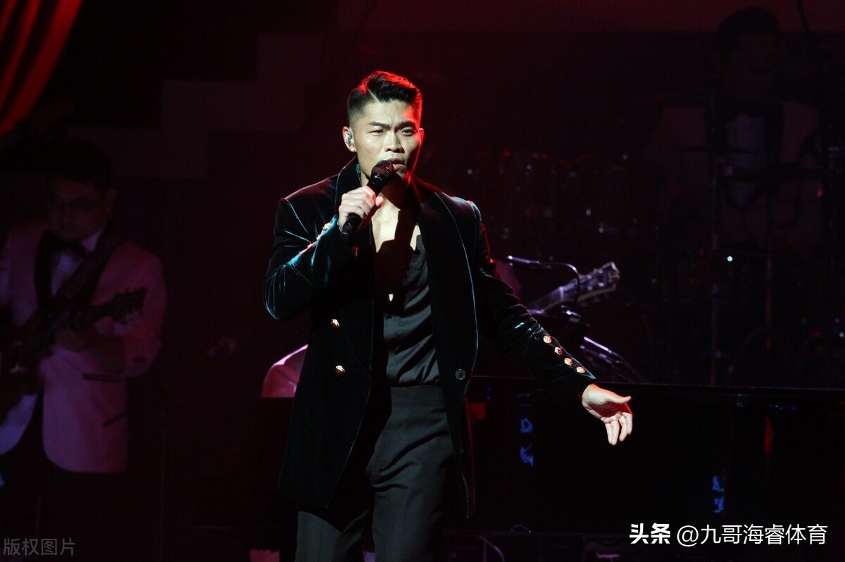Call Me by Fire Season 3: Xu Liang's performance of "Bad Girl" was ...
