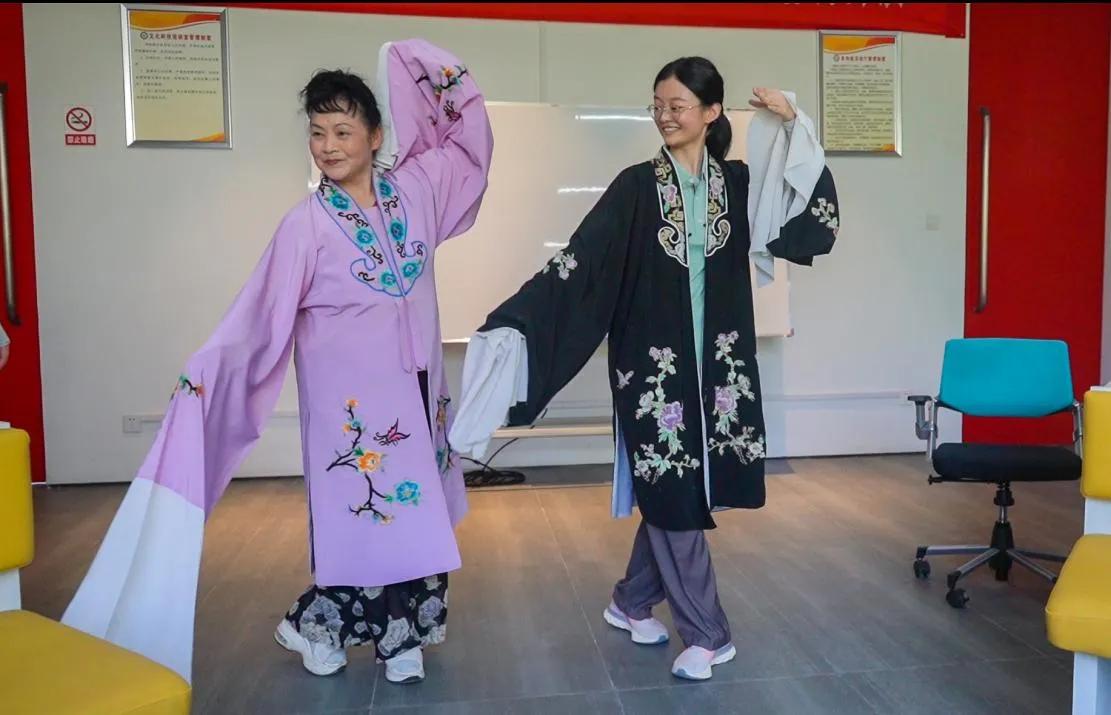 The elegant Huangmei Opera, the voice of the pear garden from ...