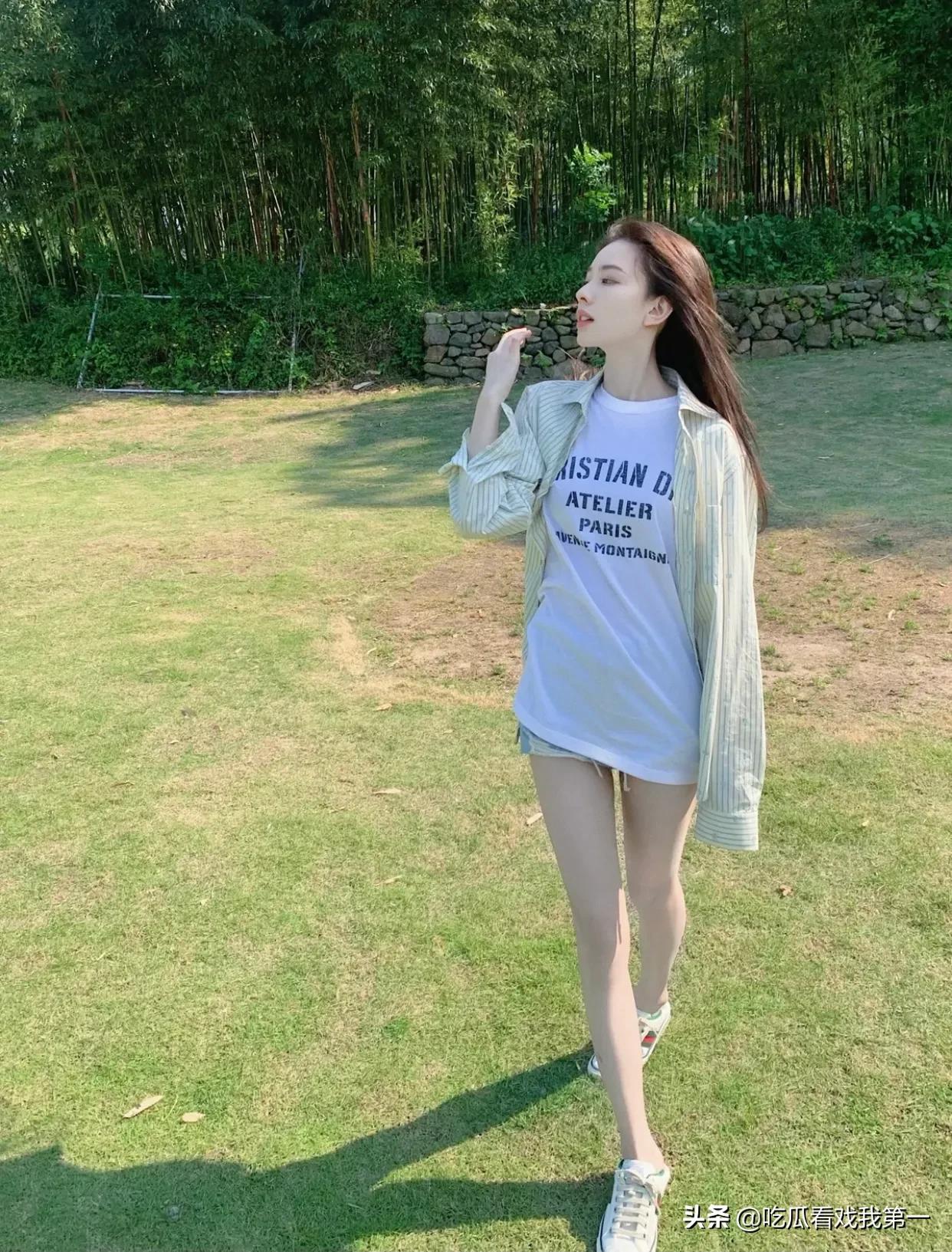 Sun Yining is so beautiful, she looks like Song Hye Kyo - iNEWS