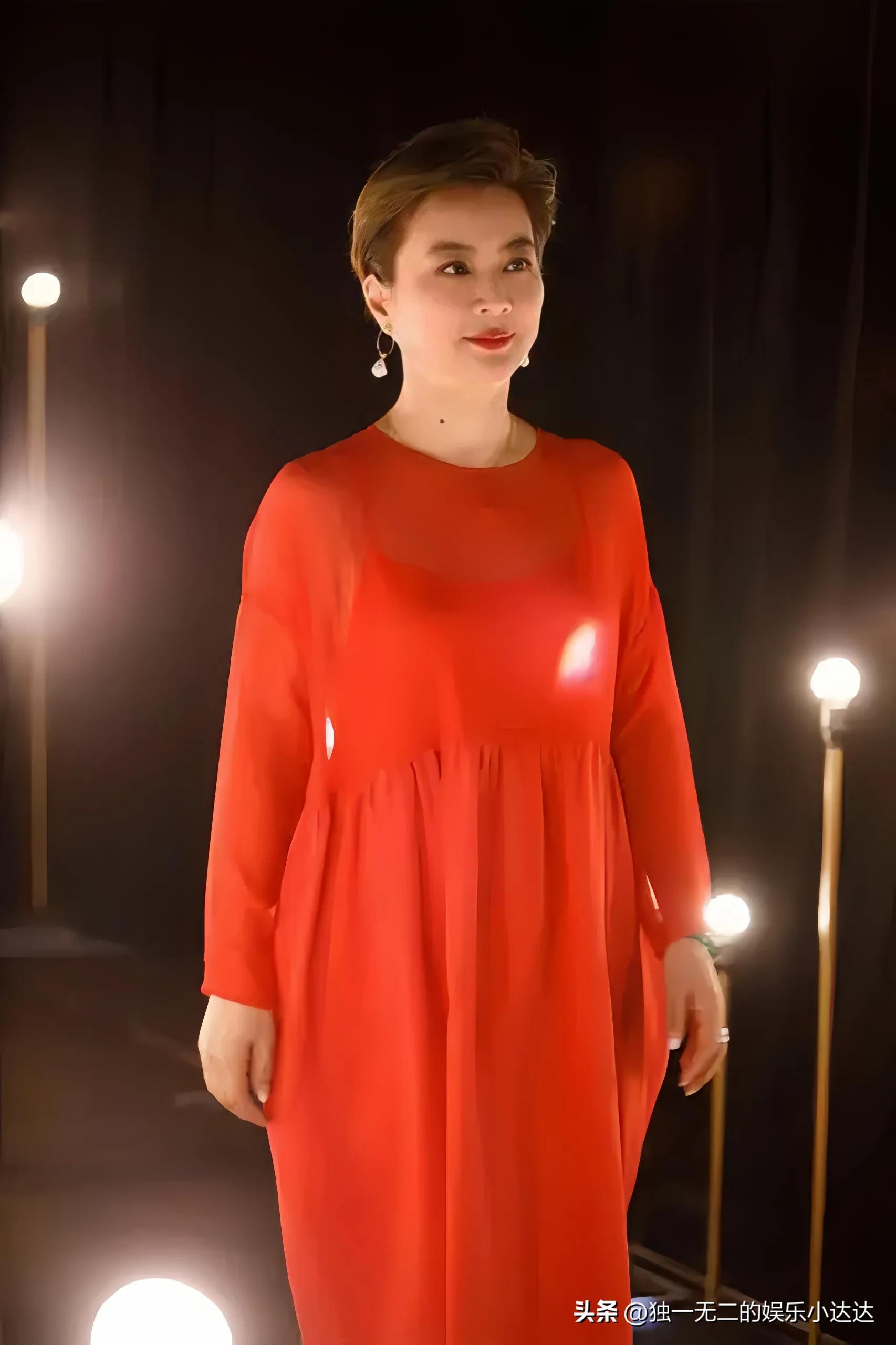 Jade Rabbit Essence, Li Lingyu, Queen of Sweet Songs! - iNEWS