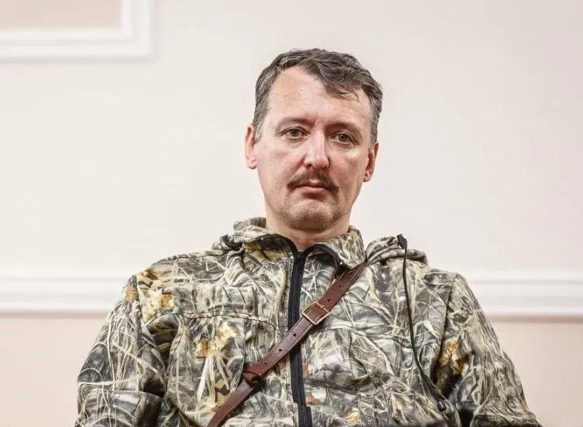 Strelkov, a well-known Russian military commentator, publicly criticized Putin's truce proposal ...