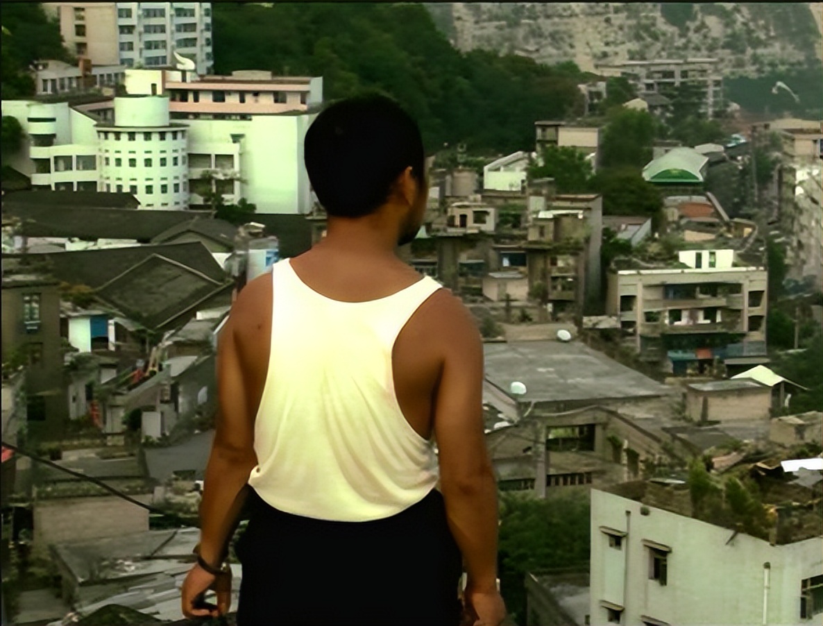 Jia Luke's Films' Portrayal of the Real Life of Marginal Characters - iNEWS