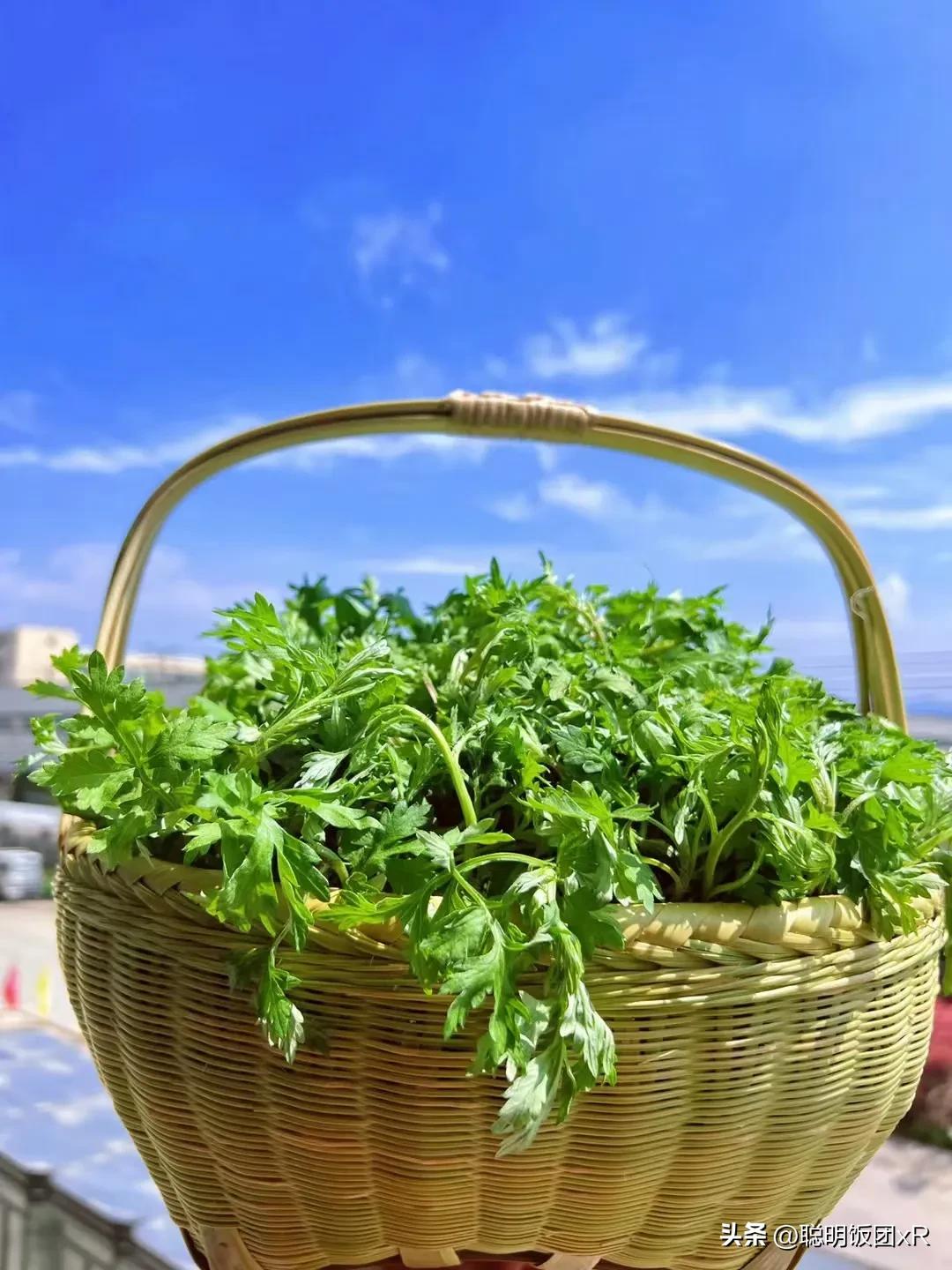 Tomb-sweeping Day is here, eating Qingming fruit means peace and health ...
