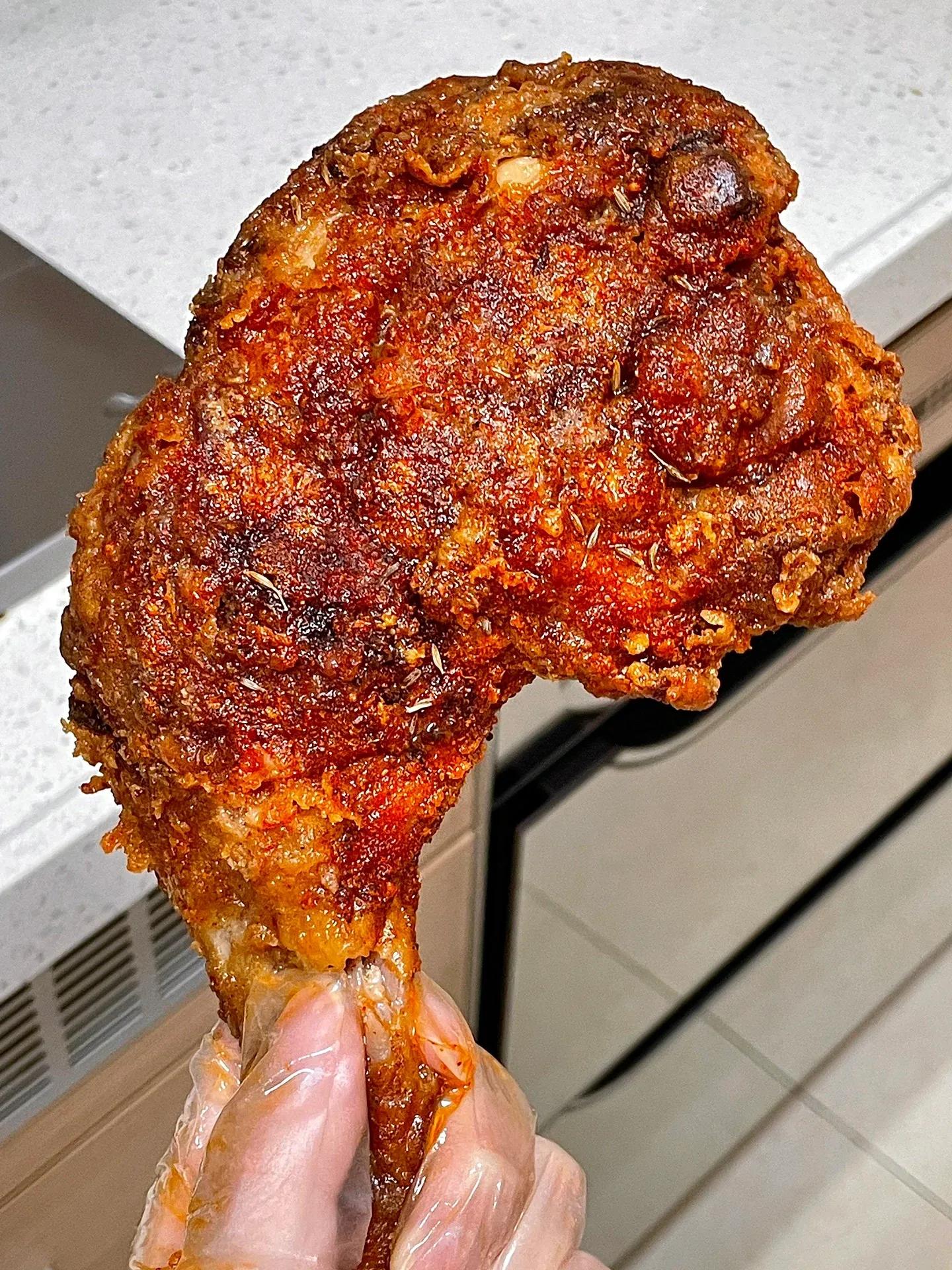Home-style fried chicken leg recipe, the skin is crispy and the meat is ...