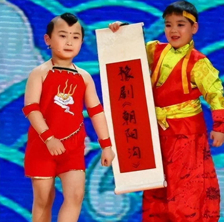 Deng Minghe died at the age of 6 in the Spring Festival Gala and was "drained dry" by his ...