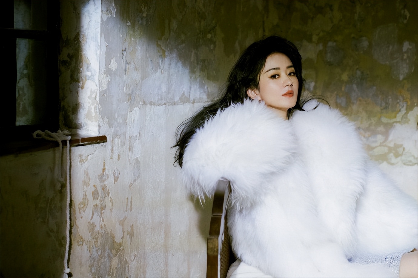 Yu Zheng said that Zhao Liying's acting skills are the first among ...