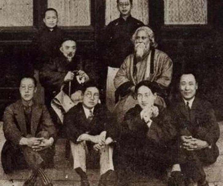 Gu Hongming, a misunderstood late Qing eccentric, is proficient in 9 ...