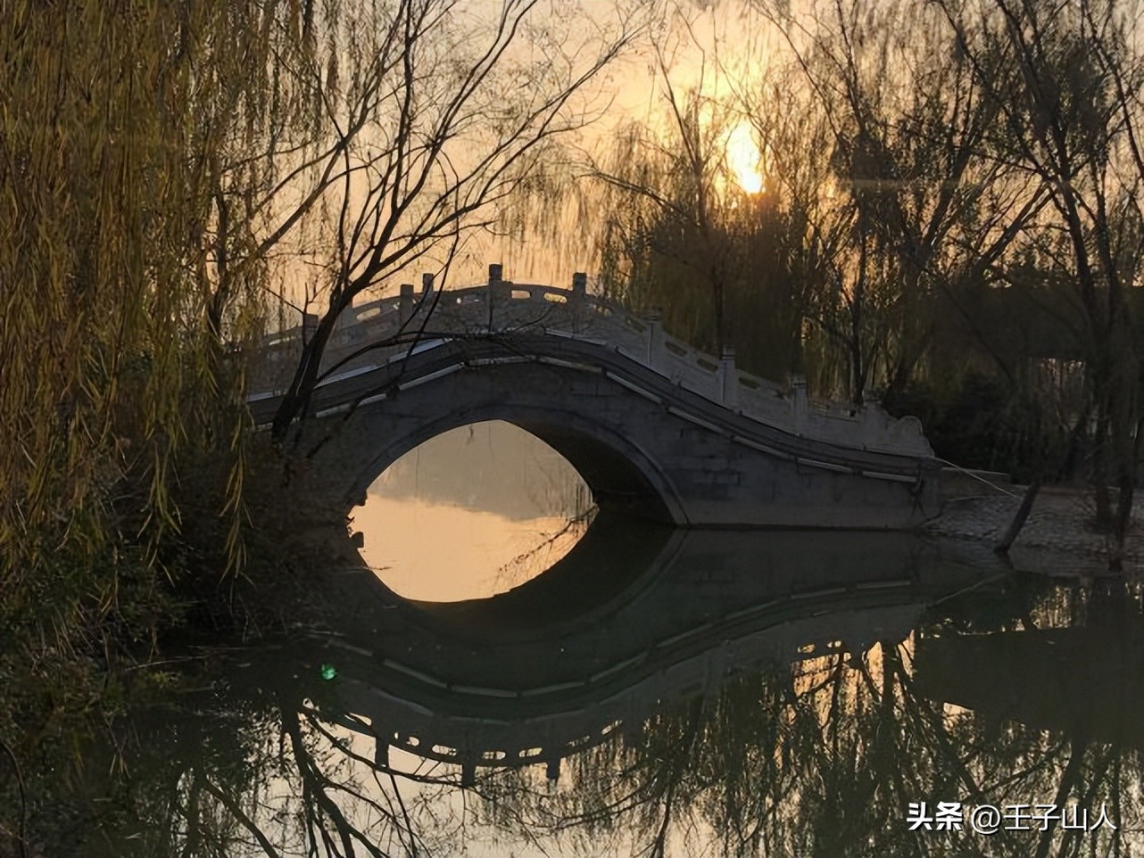 Tomorrow, July 7th, the cow girl will meet Tianhe, just ask for Qixi ...