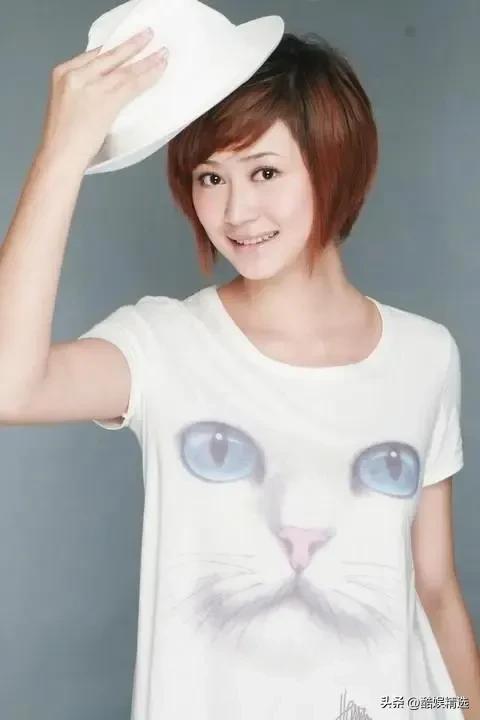 Fu Rao, host of Heilongjiang Radio and Television Station - iNEWS