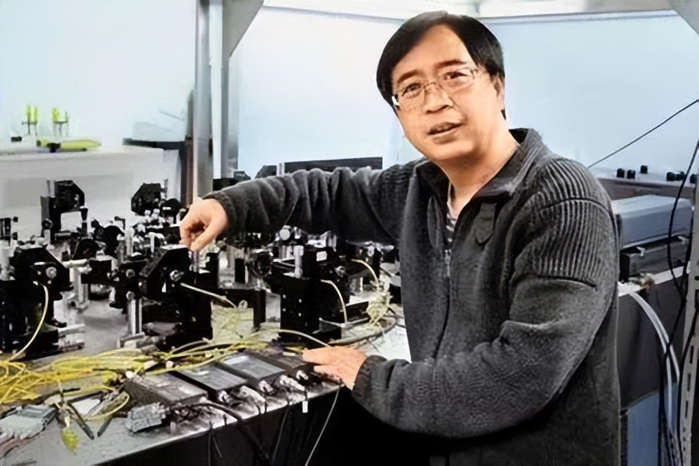 The tutor won the Nobel Prize in Physics, and Pan Jianwei's team ...