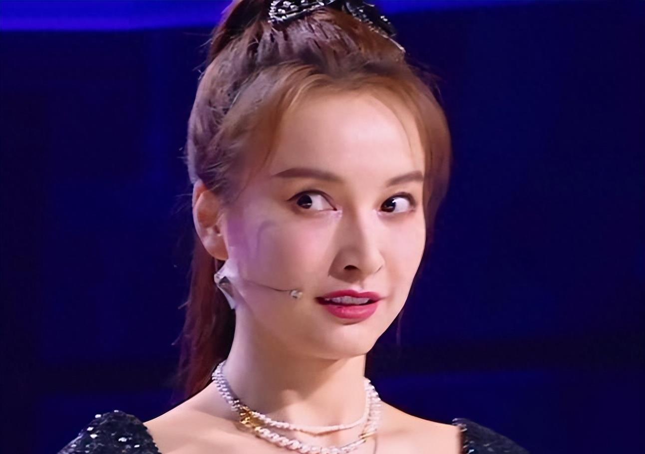 After 12 years of running with her, she finally made a counterattack ...