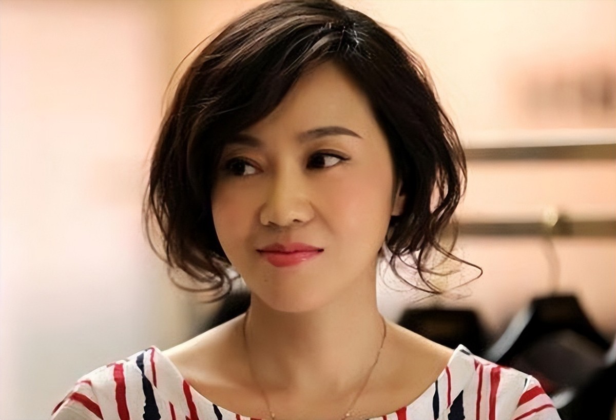 Zou Wei and Yan Ni have been divorced for 19 years. Why did he have to divorce when he left the ...