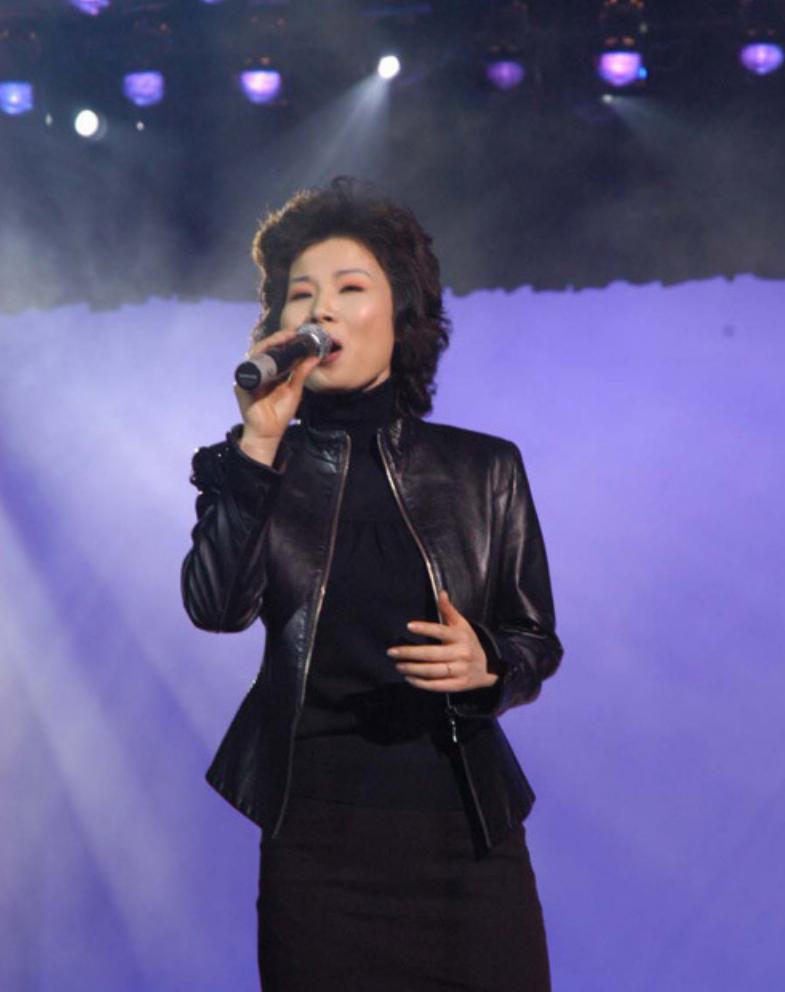 Singer Ye Fan: He died young at the age of 37. It was only 16 days from ...