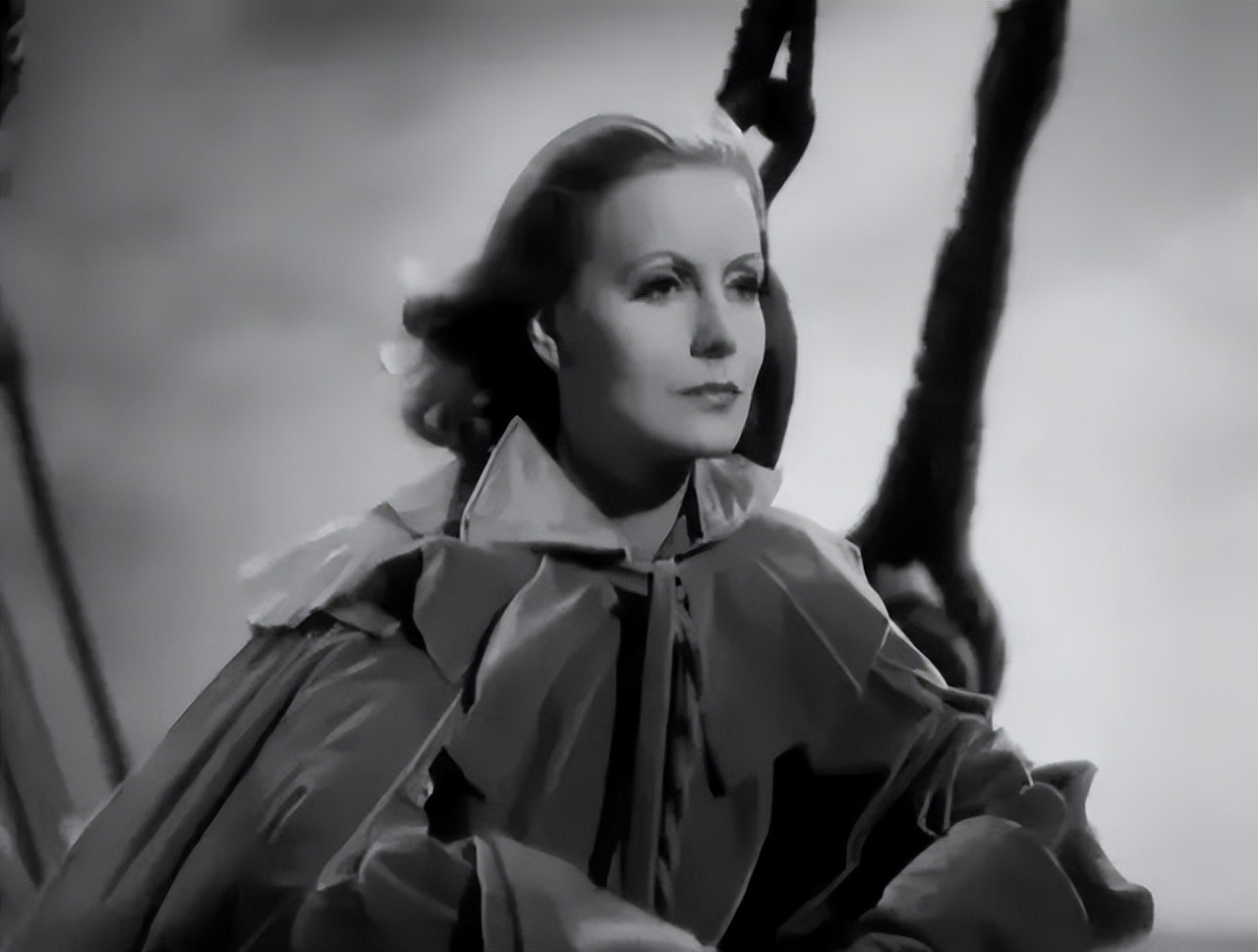 Peak retired, Garbo was the most mysterious actress in the last century ...