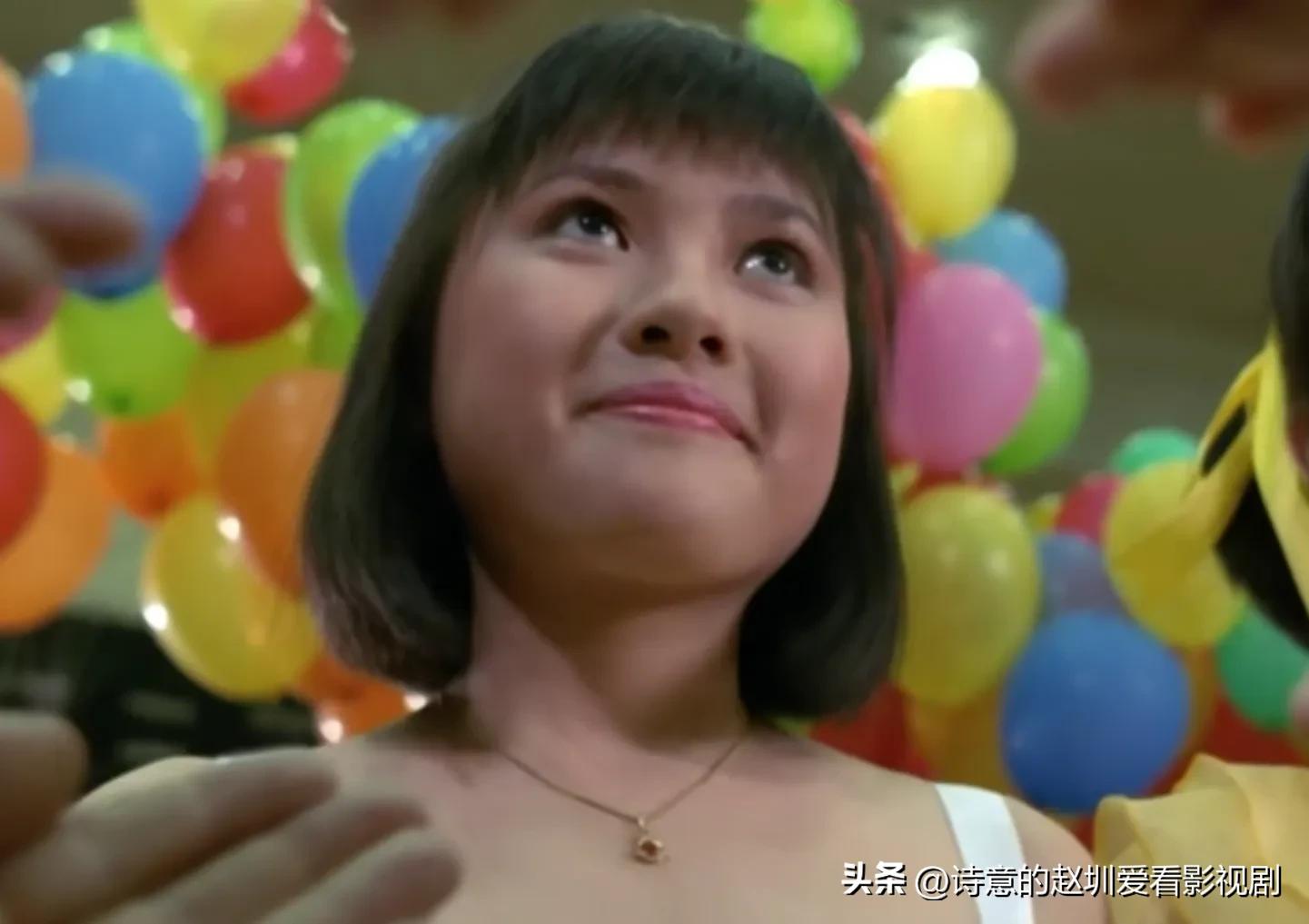 Before devoting herself to art, Li Lizhen was pure and beautiful.[Happy ...