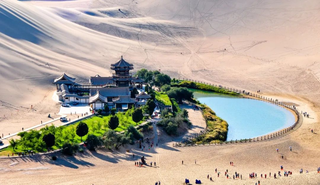 How beautiful is Dunhuang? - iMedia