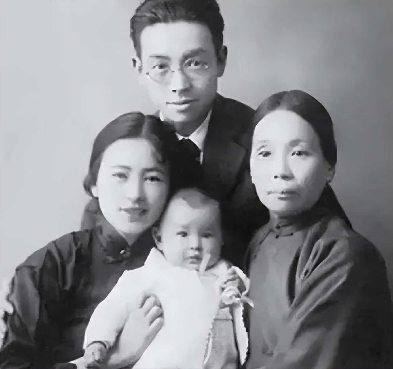 After Lin Huiyin died, Liang Sicheng remarried Lin Zhu and supported ...