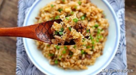 Cumin beef fried rice made with Niannianfeng fried rice, spicy ...