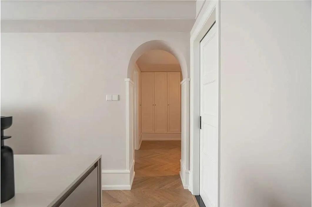 What are the common wall problems in houses and their solutions? - iNEWS