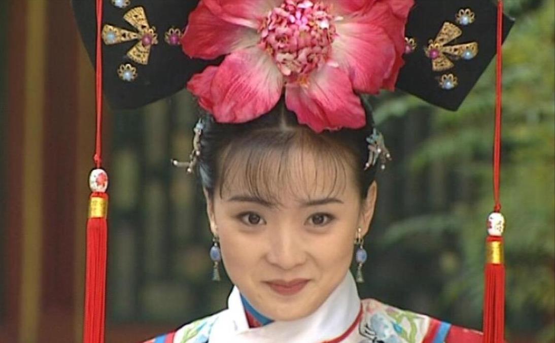 Recent photos of 49-year-old Wang Yan exposed! Her lips are pale and ...