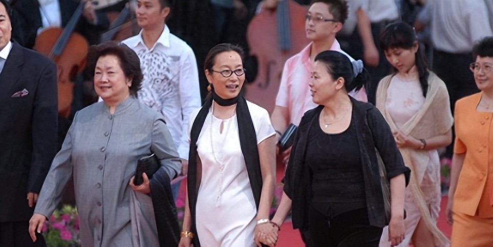 The character collapses! Xi Meijuan was exposed by her ex-husband in ...