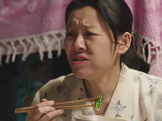 Original: Liu Lin, a woman in her forties, has become popular again and ...