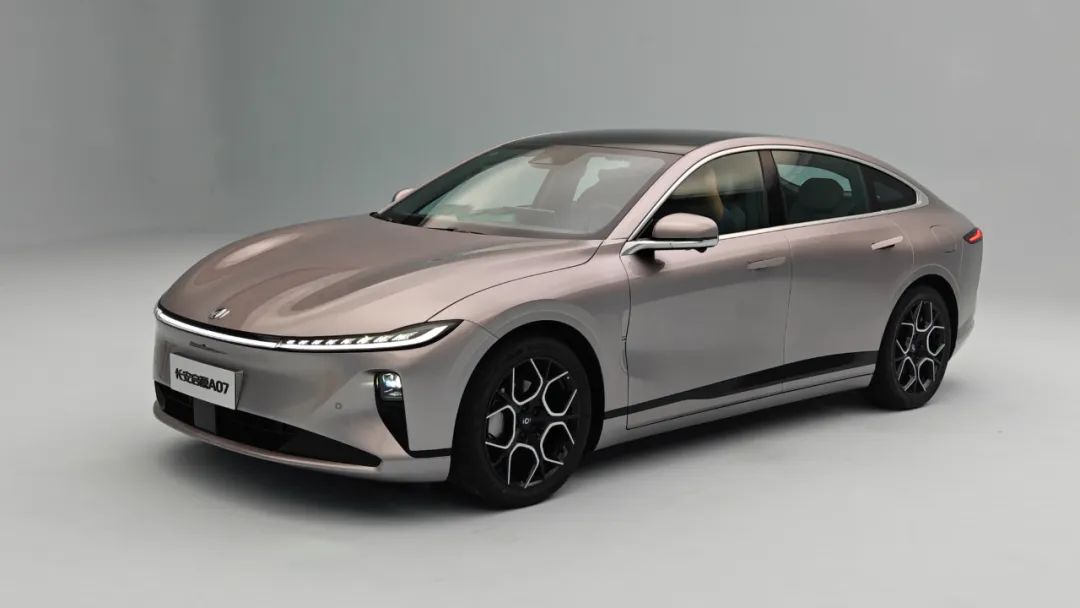 Without an attractive design, why should consumers choose you? Viewing Changan Qiyuan A07 - iNEWS