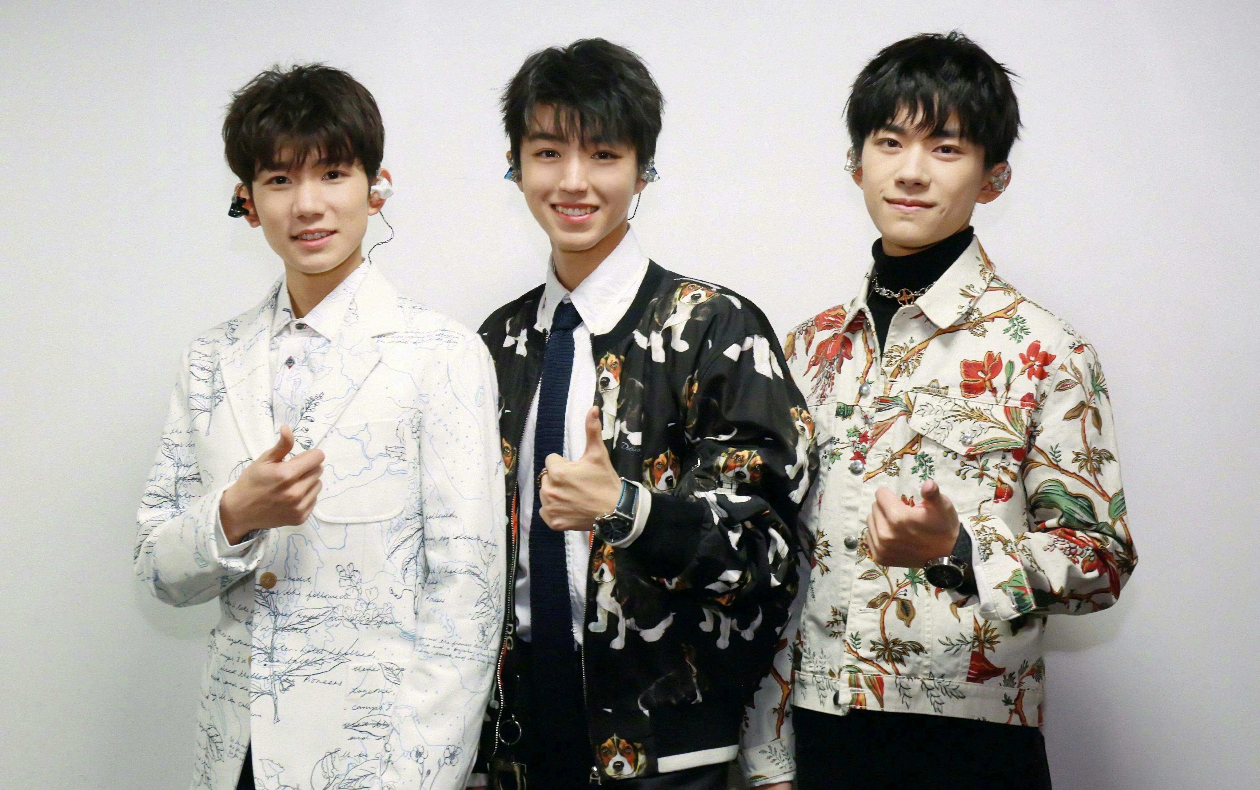 The photo of Times Fengjun's four generations living together is ...
