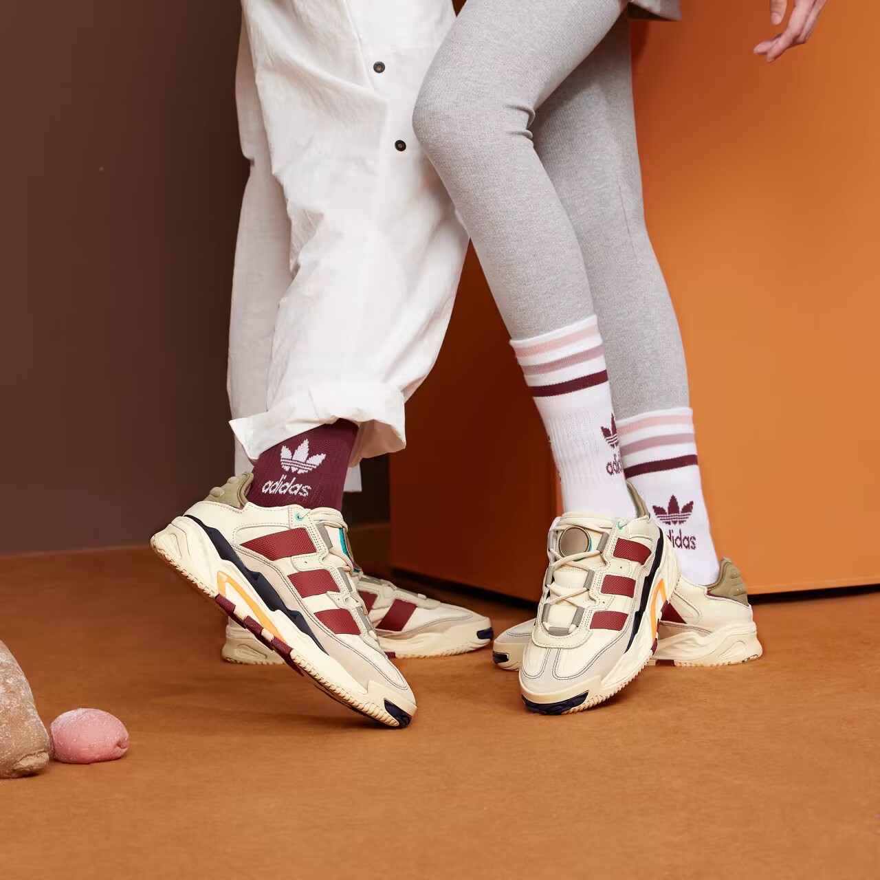 Bread shoes or milk shoes? - iMedia