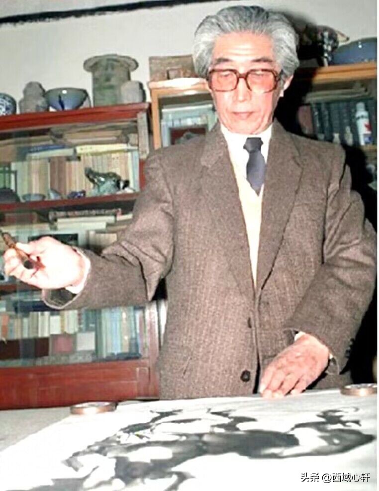 The horse gallops thousands of miles and writes the heart with pen and ...