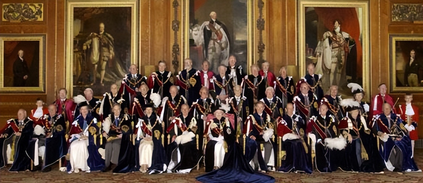 What role did the German aristocracy play in politics and society? - iNEWS