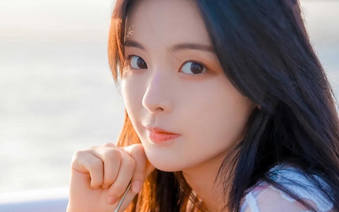 Little Gossip, Yang Chaoyue, Wang Feng, Yuan Yongyi, Sun Yang - iNEWS