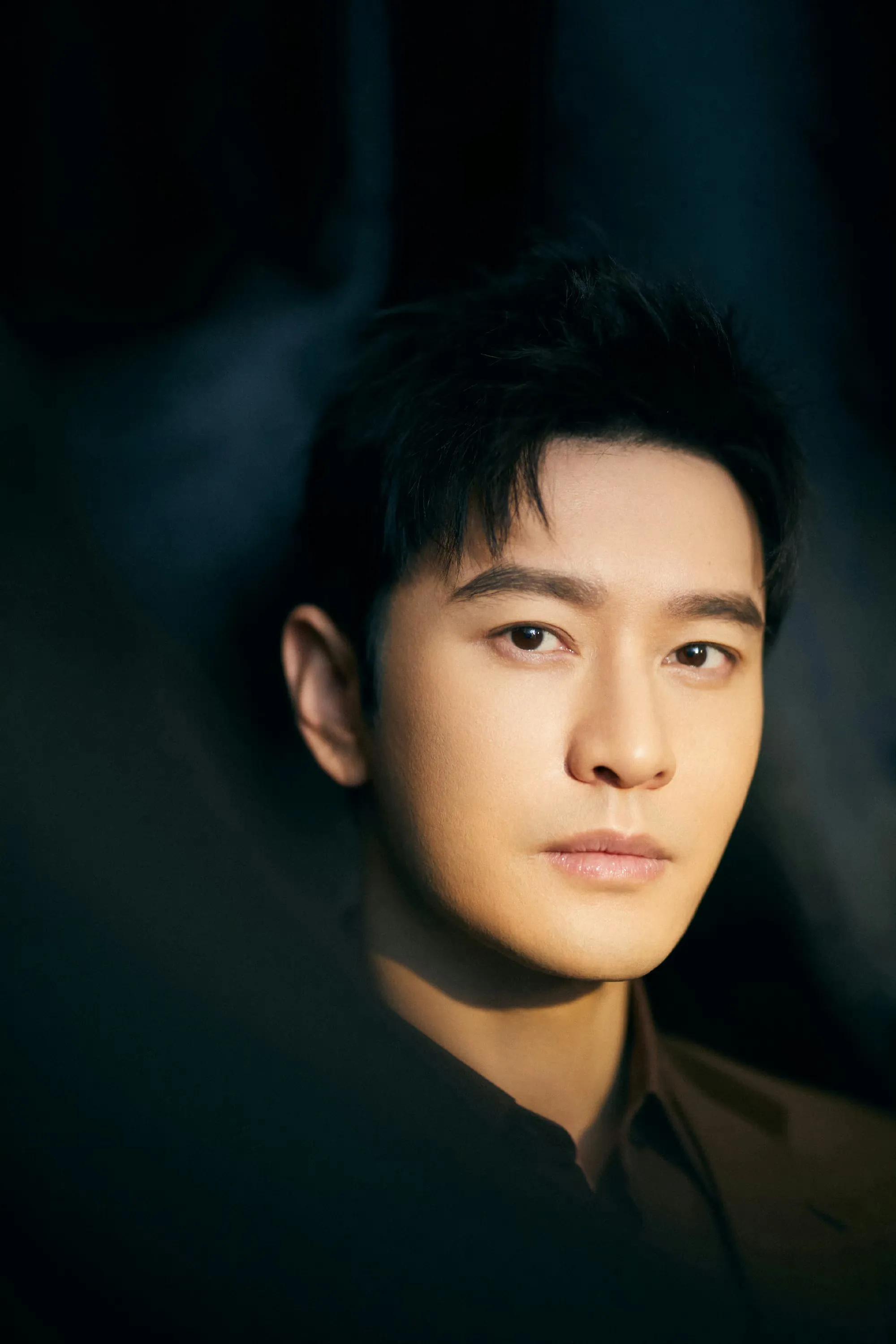 Actor Huang Xiaoming's fashion photo: dignified appearance, Yushu ...