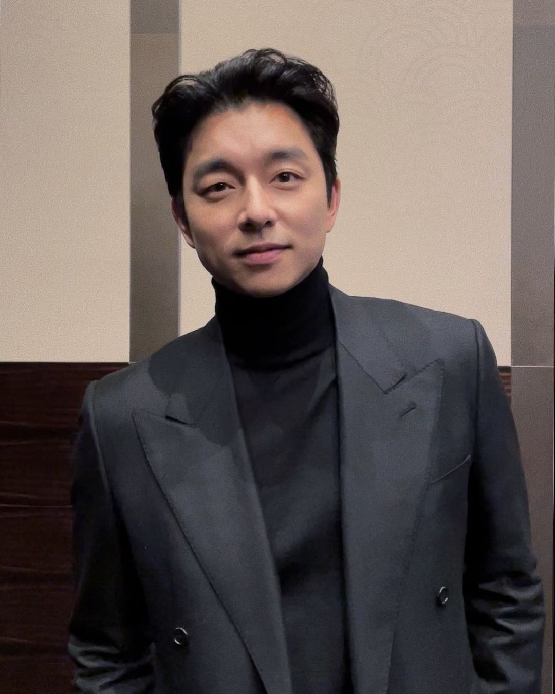 Comparing 10 Korean male stars with "beard vs. no beard", who do you ...