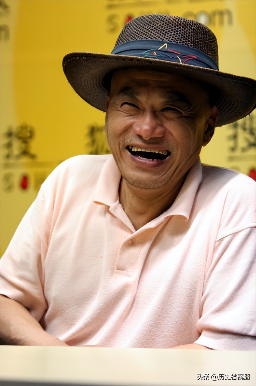 Ling Feng returned to Beijing, his wife ignored his daughter, and his ...