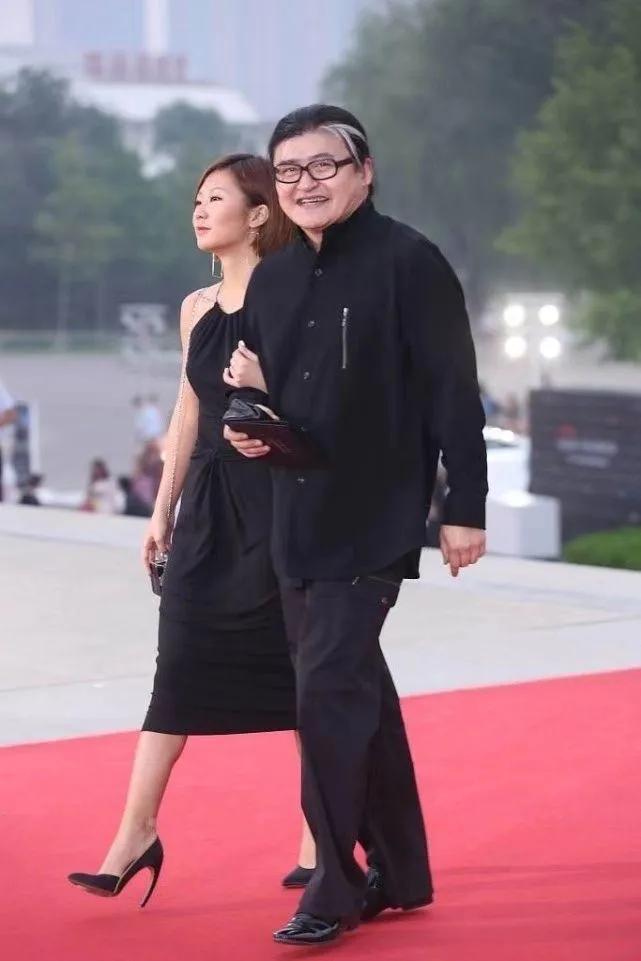 Liu Huan took her daughter on the red carpet, her face value is much ...