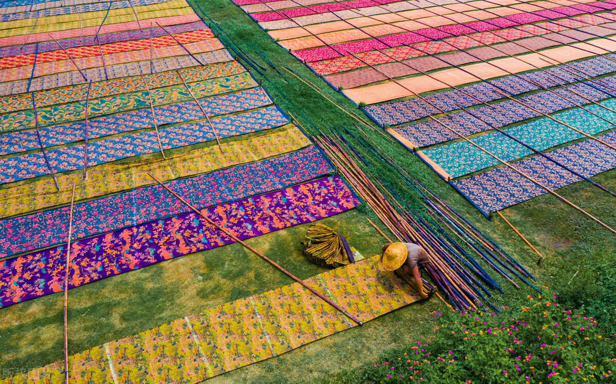 Which country was the first country in the world? - iMedia