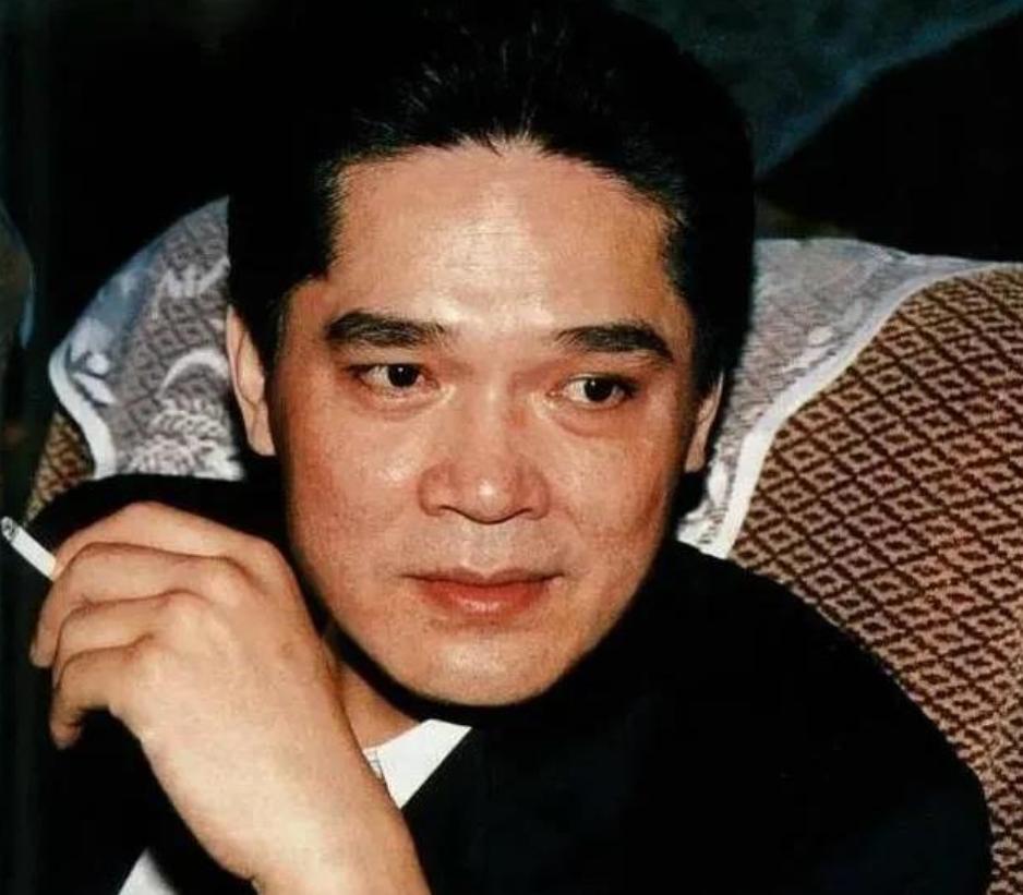 65-year-old Shen Junyi, abandoned his wife and children for Jani on the New Year's Eve, was ...