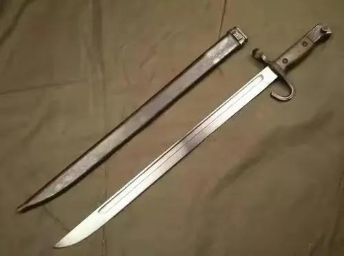 The People's Liberation Army's bayonet can't fight the Japanese army ...