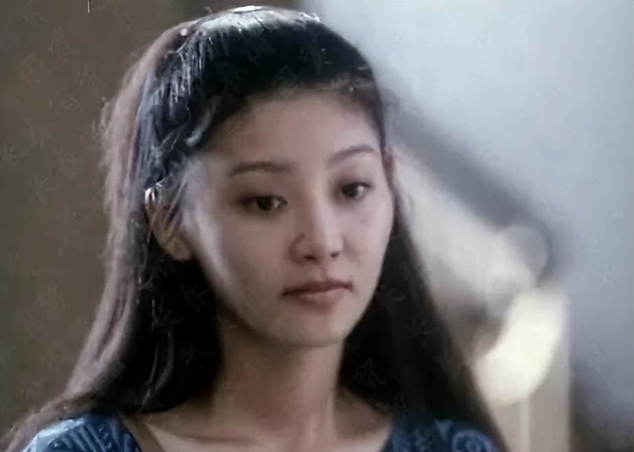 That day, Feng Xiaogang was drinking with his friends but Xu Fan ...