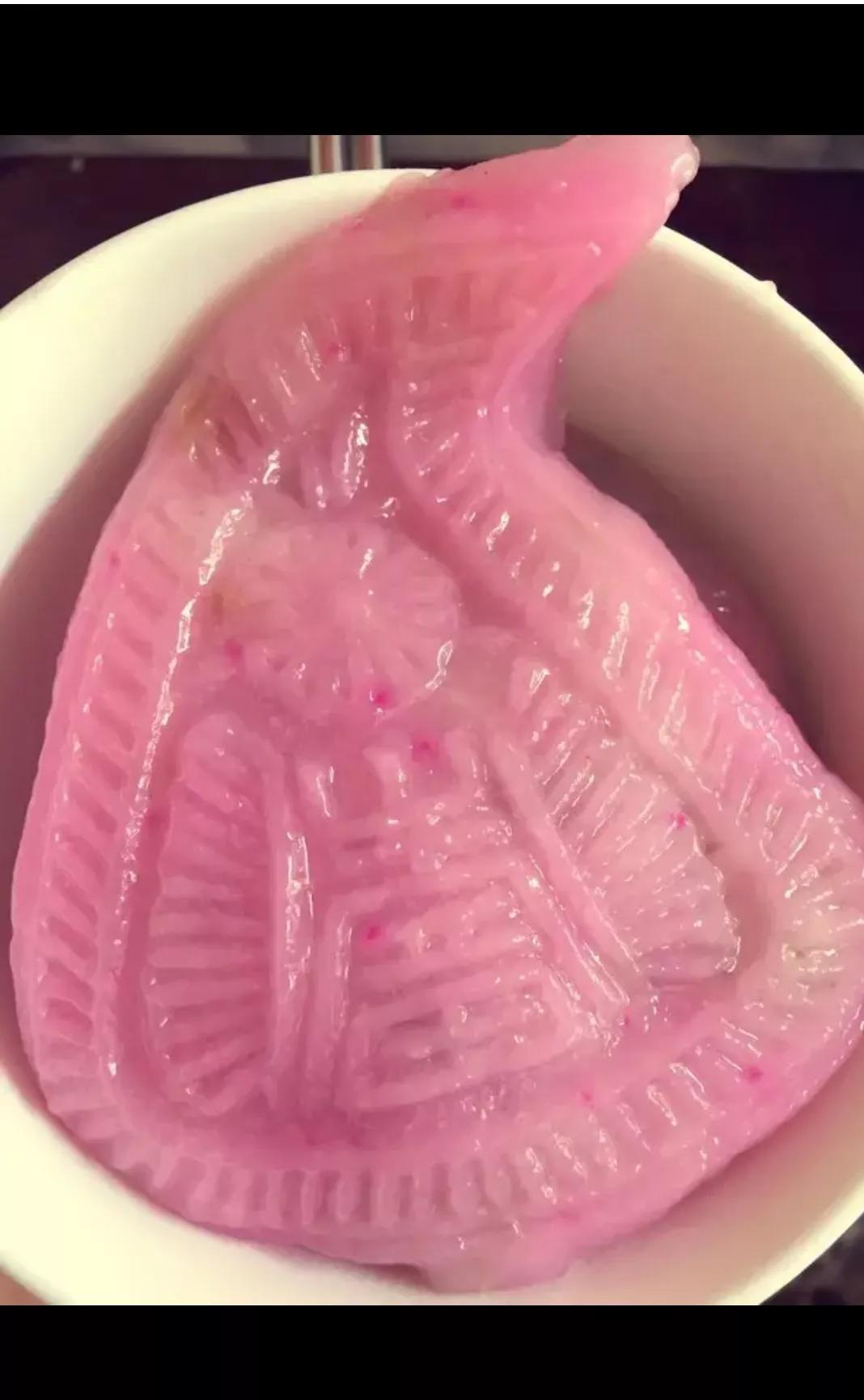 Chaoshan traditional snack "Red Peach Cake" - iNEWS