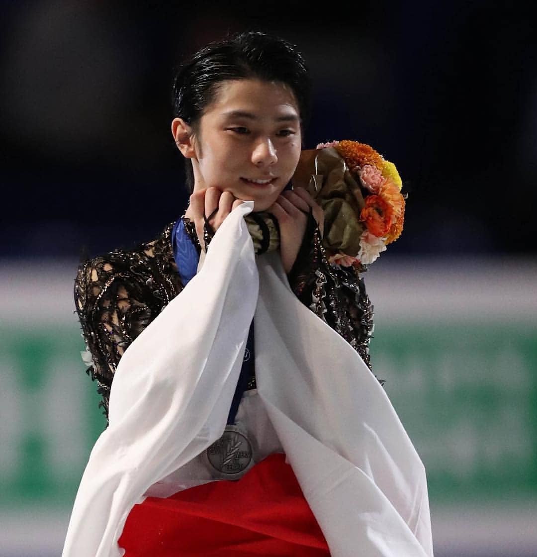 "Just Met You" originally sang "Writing Songs for Yuzuru Hanyu" to ...