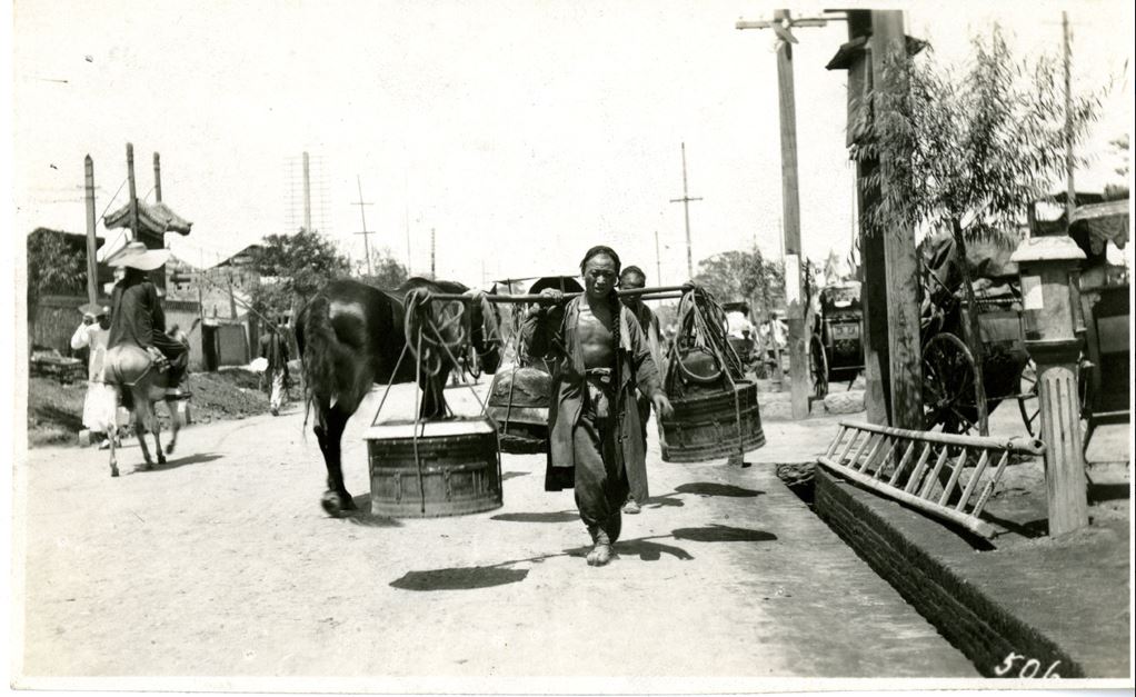 Chinese transportation a hundred years ago - iNEWS