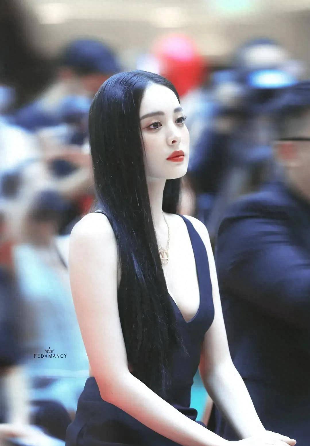 Original Gulinaza is exciting! The body proportions are so perfect that ...