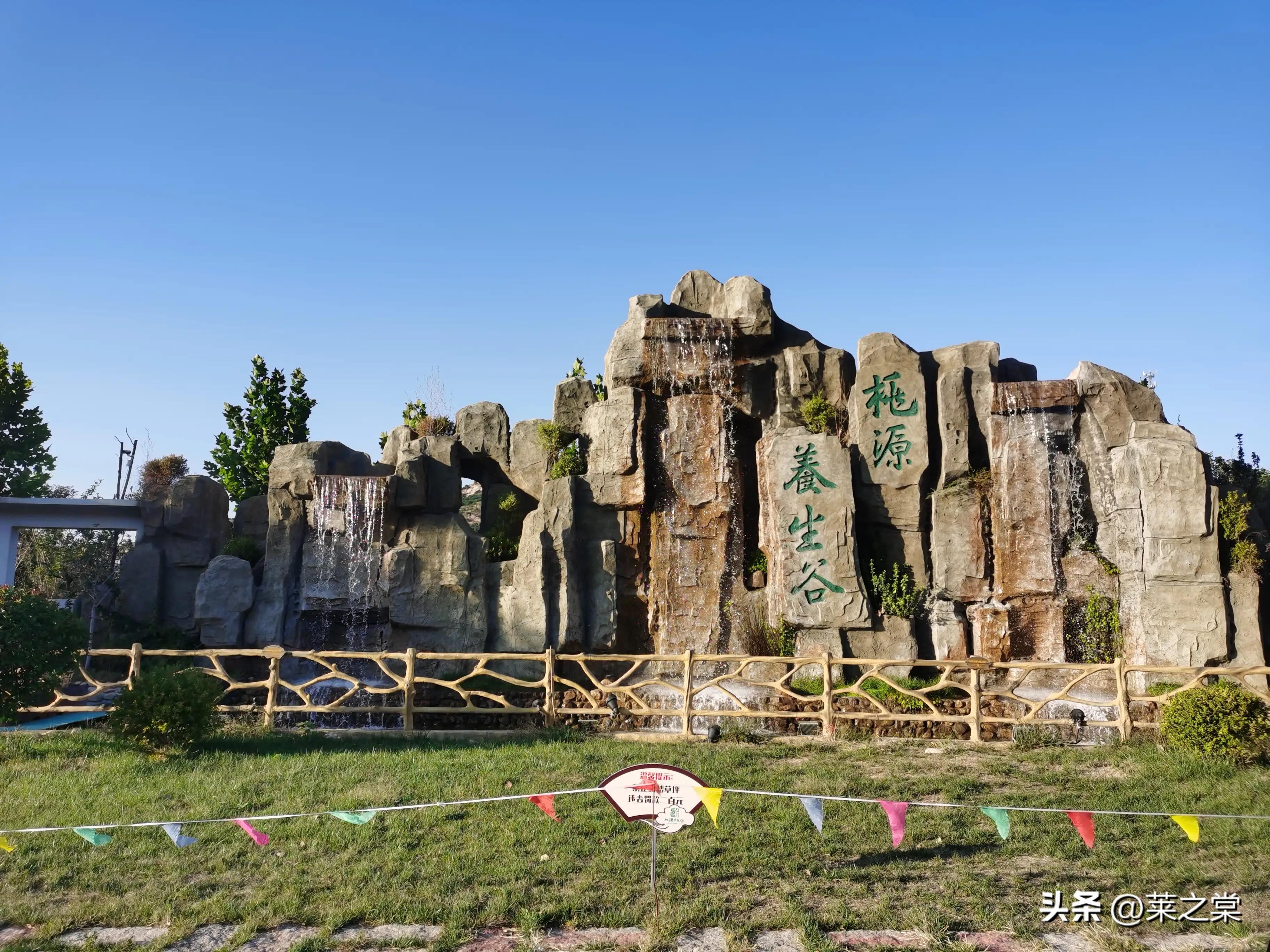 A stone-built building complex in the late Qing Dynasty hidden in a ...