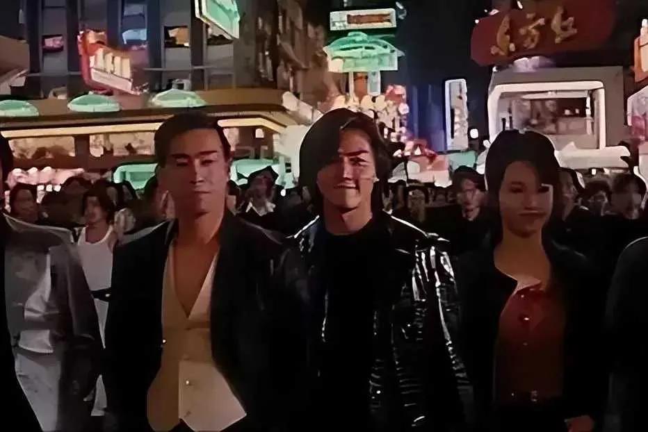 Zheng Zeshi talks about Hong Kong gangsters: he has never been in arrears with artists' wages ...