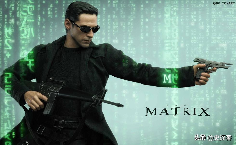 What does "The Matrix" talk about, and what does the director want to ...